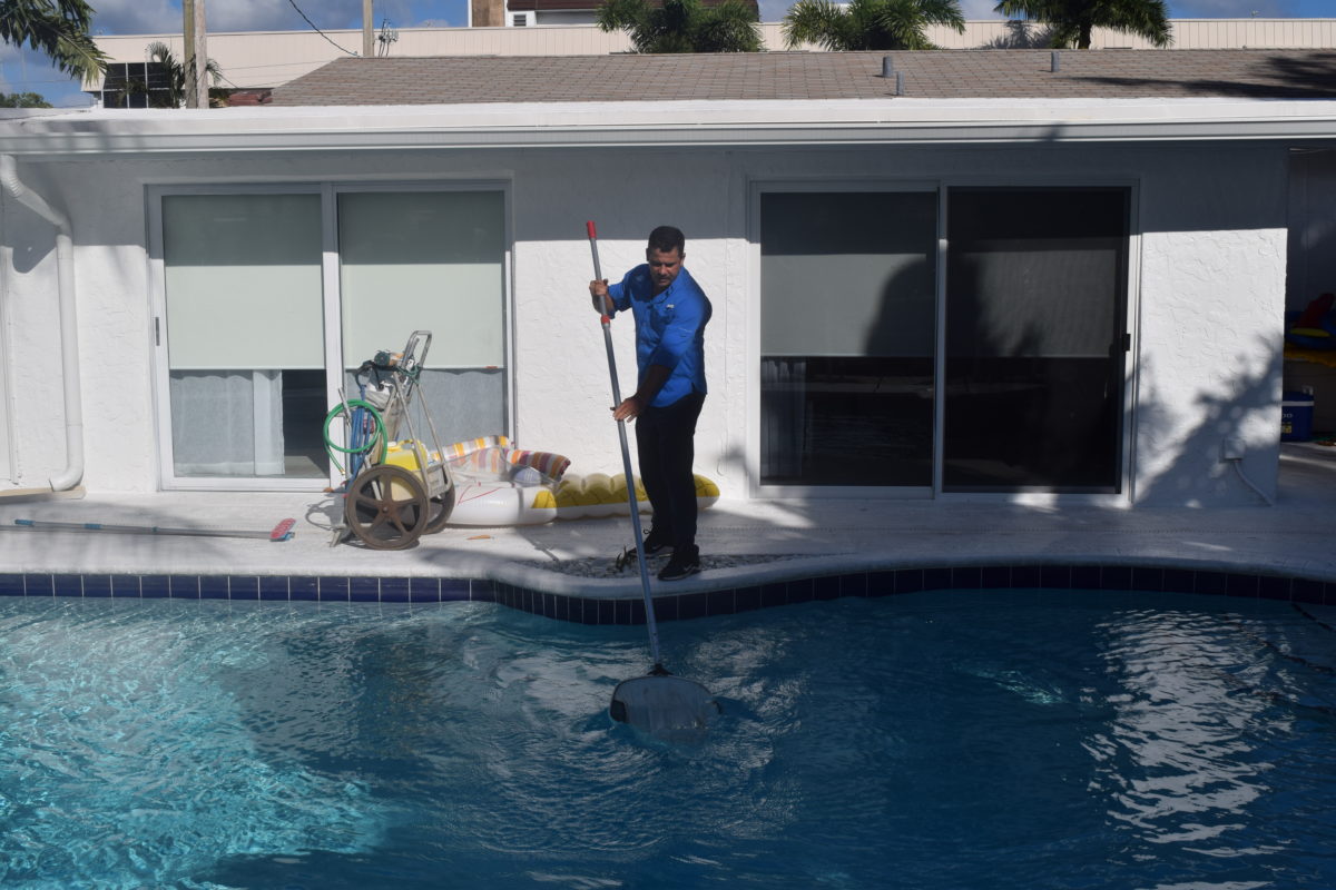 Team In Action | Photo Gallery - General Pool And Spa, Inc.